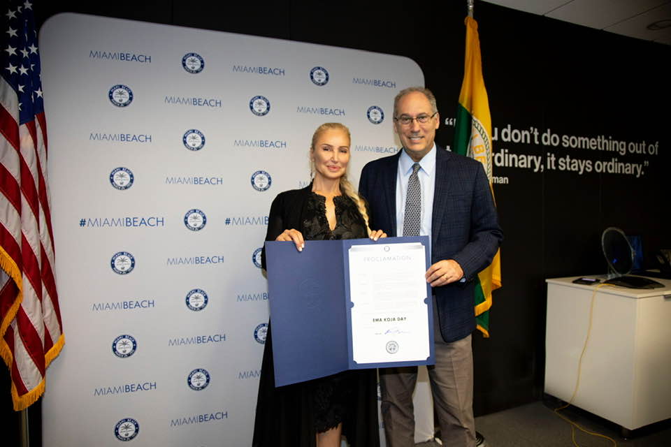 About Ema Savahl | Ema Savahl Couture